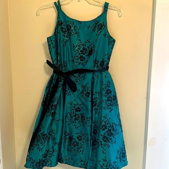 Rare Editions | Dresses | Rare Edition Turquoise And Black Velvet Dress ...